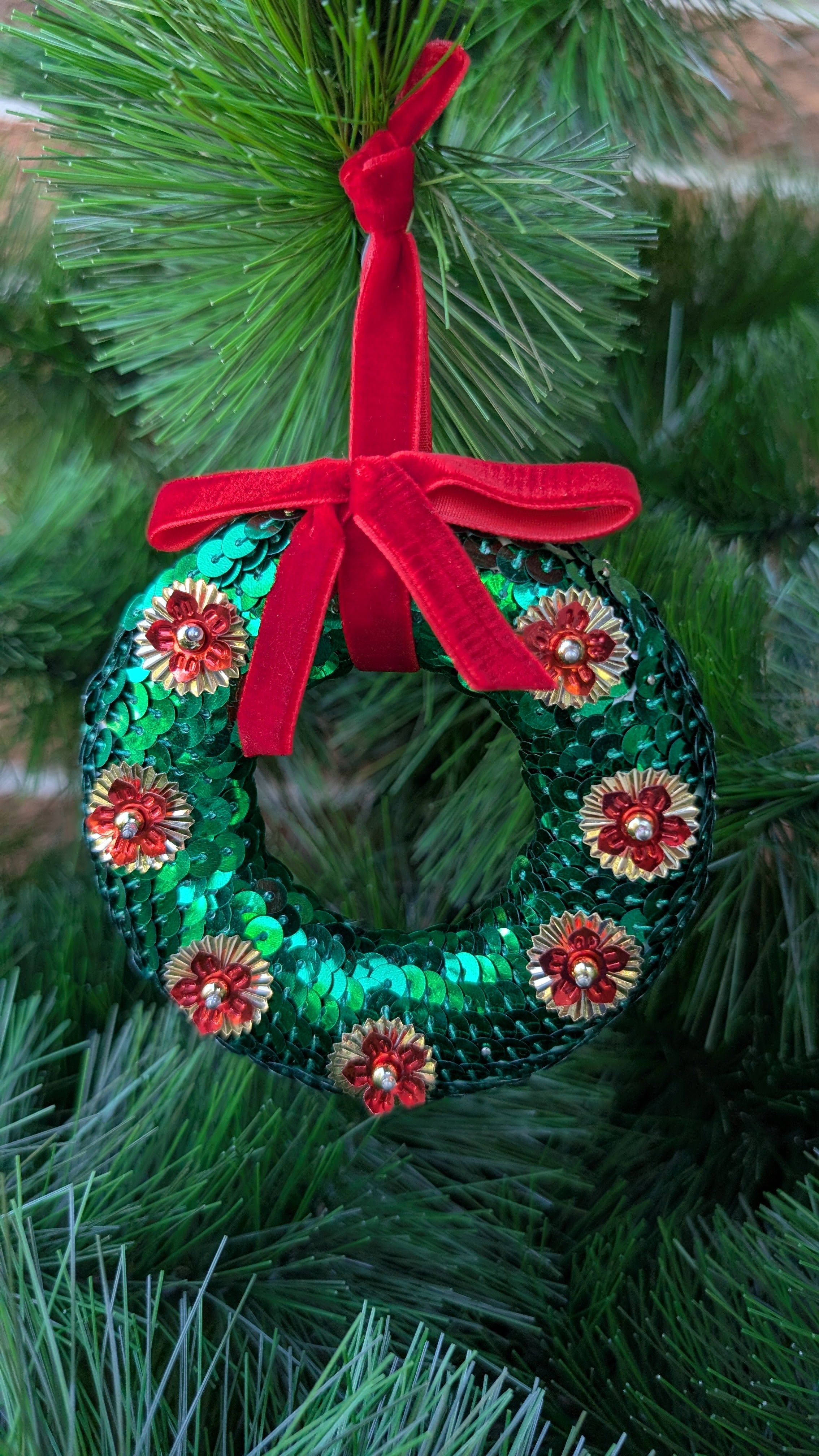 Aunt Marcella Wreath Pin Ornament Kit – Auntie Kitsch